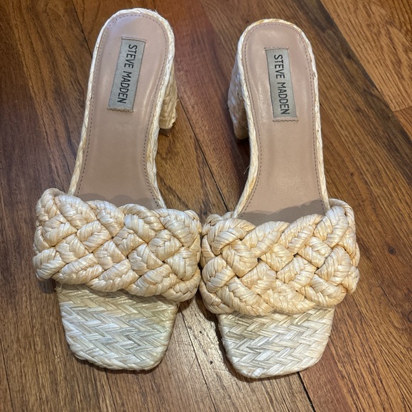 Steve Madden | Shoes | Steve Madden Tan Mules With Woven Design | Poshmark